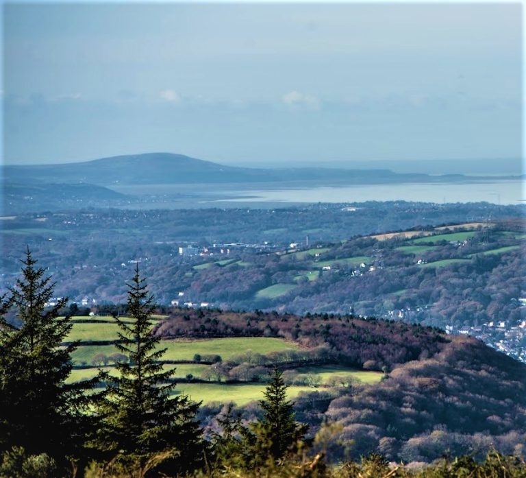 Councillors call for action over Wales Coastal Path closure in Neath ...
