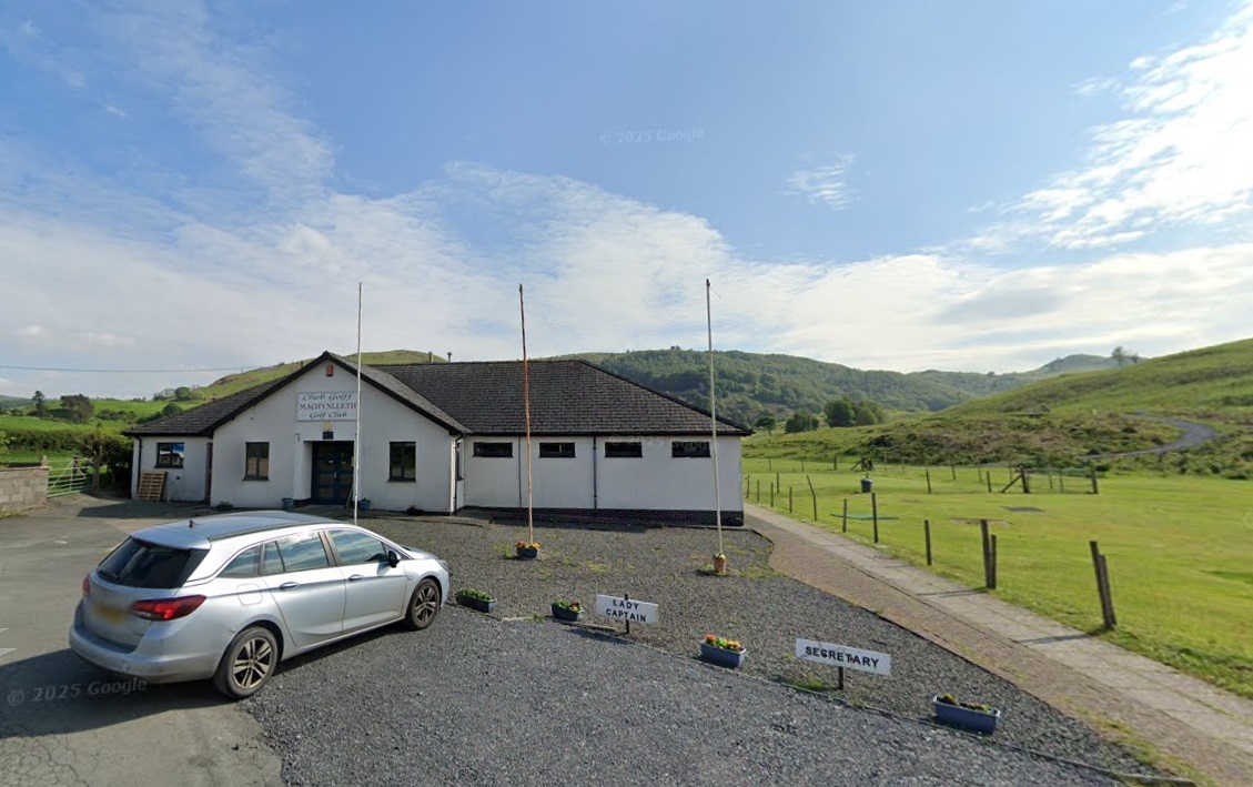 Machynlleth Gold Club seeks approval for new equipment shed - Herald.Wales