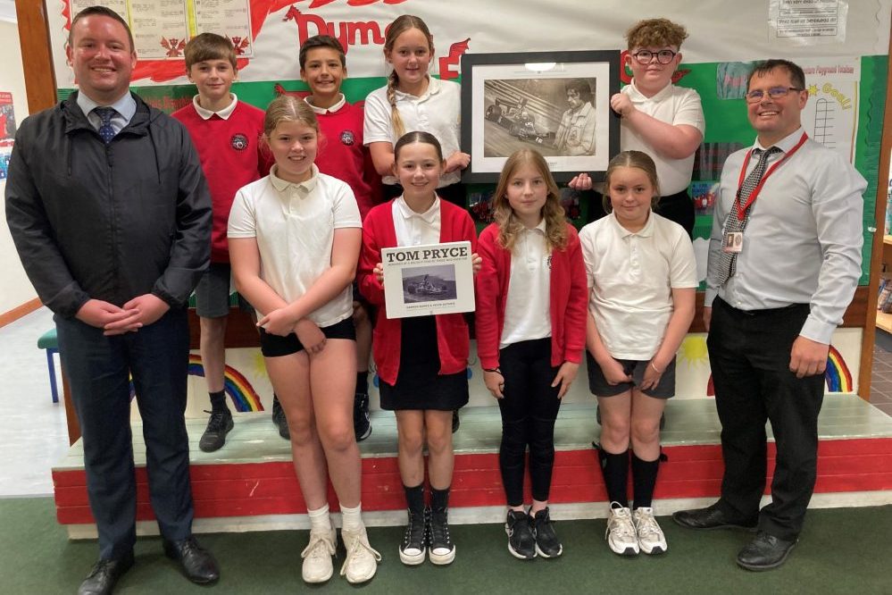 Gareth Davies MS makes a pitstop to celebrate young achievers at Ysgol ...