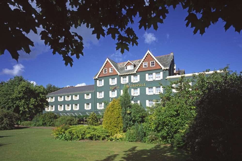 From boardrooms to stargazing: The Metropole Hotel reinvents team ...