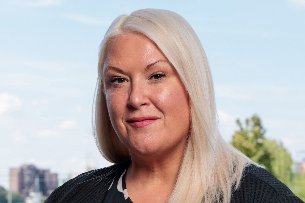 Joanne Thomas begins her new role as Usdaw’s first-ever female general ...