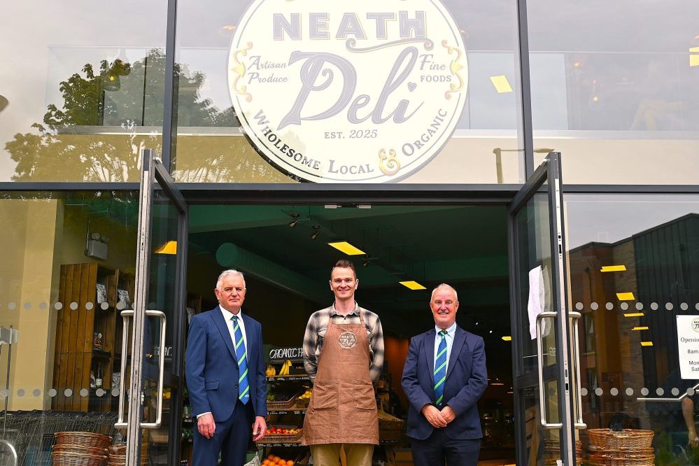 Warm welcome for latest new businesses at bustling leisure and retail ...