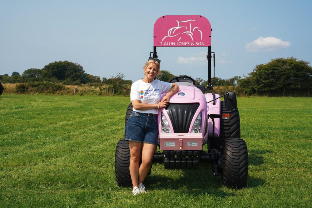 TV presenter Mari Grug to share cancer journey in S4C documentary ...