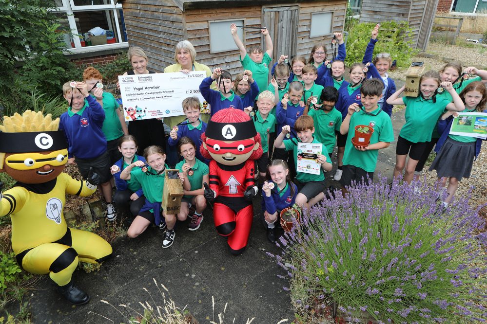 Young entrepreneurs celebrated at 2025 Enterprise Troopers Awards ...