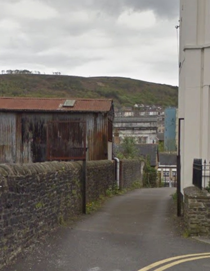 Pontypridd walkway could be closed over anti-social behaviour - Herald ...