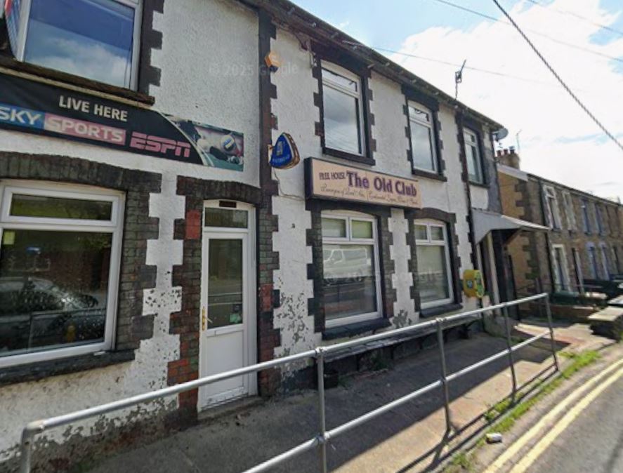 Former club in Deri could be converted into family home - Herald.Wales