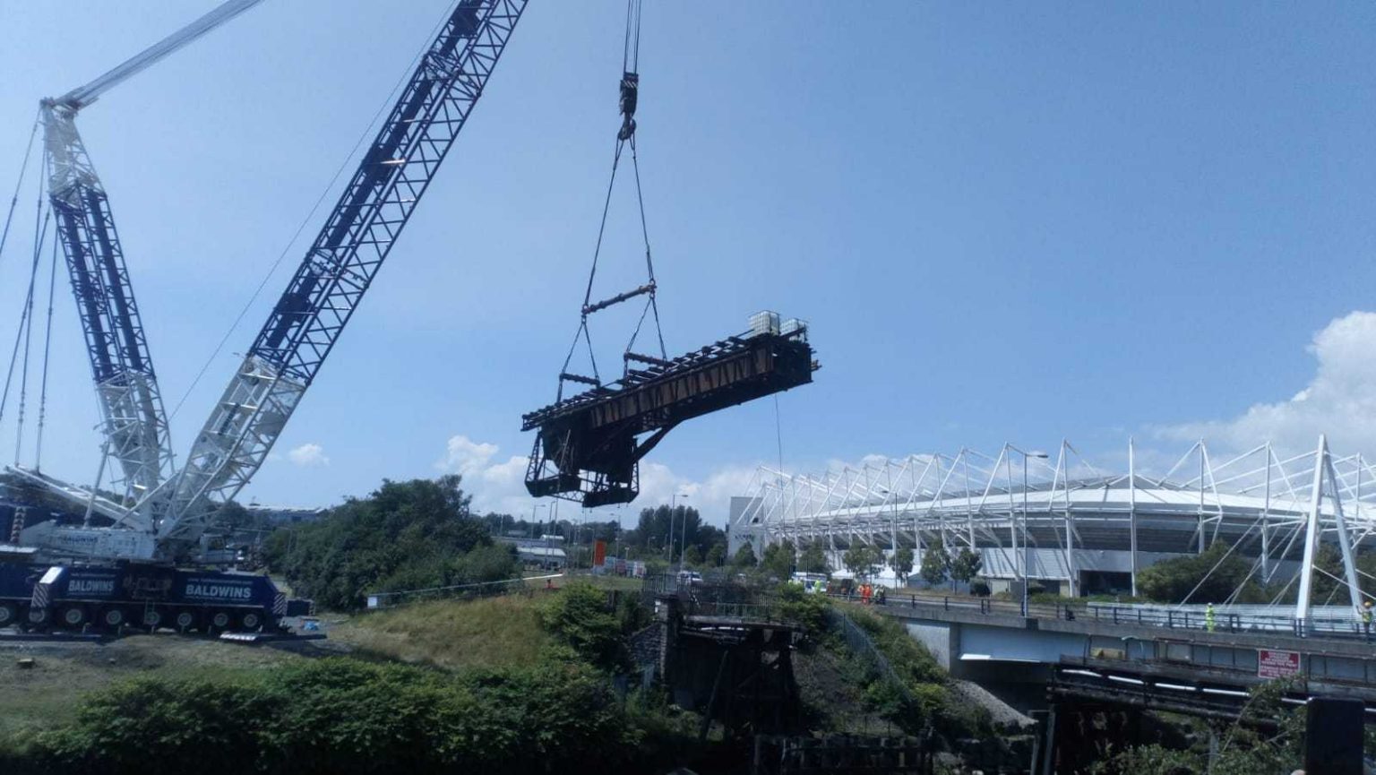 Historic Swansea's bascule bridge set to return over River Tawe ...