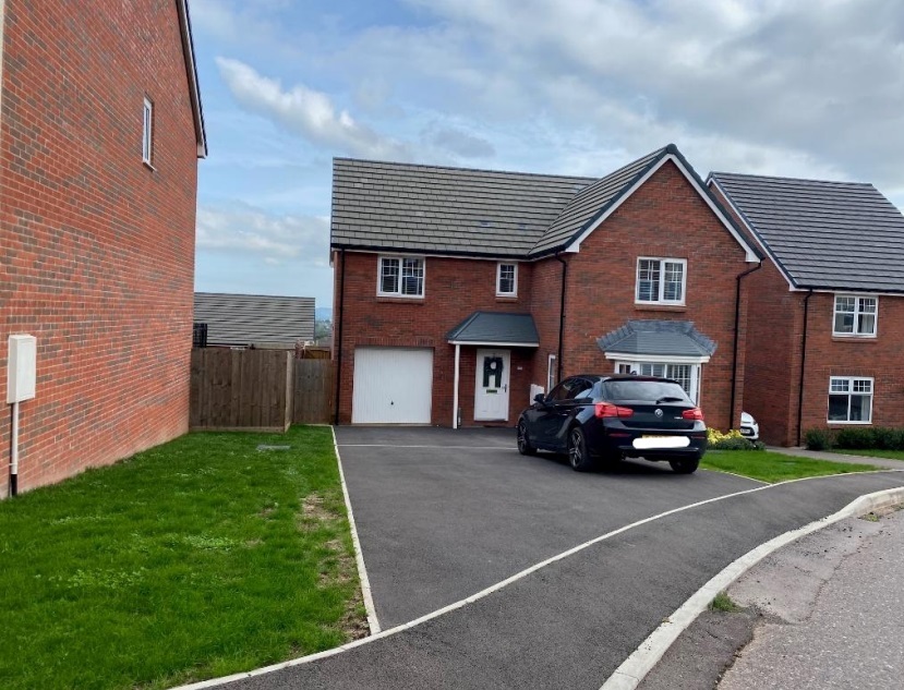 Unauthorised garage beauty salon in Cwmbran granted planning approval ...